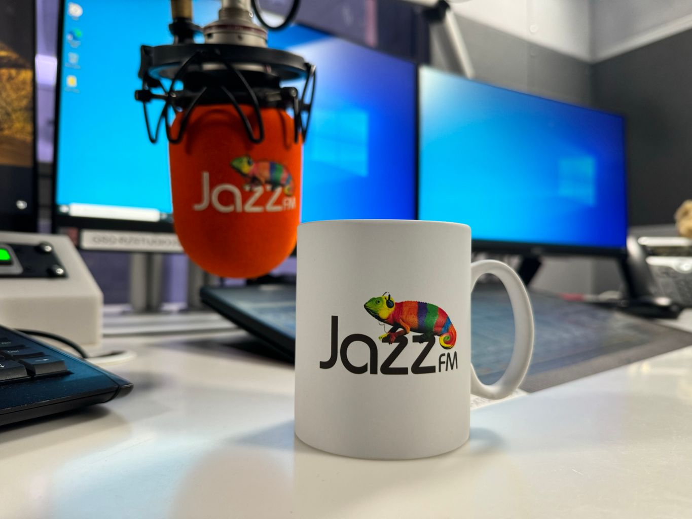 Win a Jazz FM Mug | Friends - Jazz FM