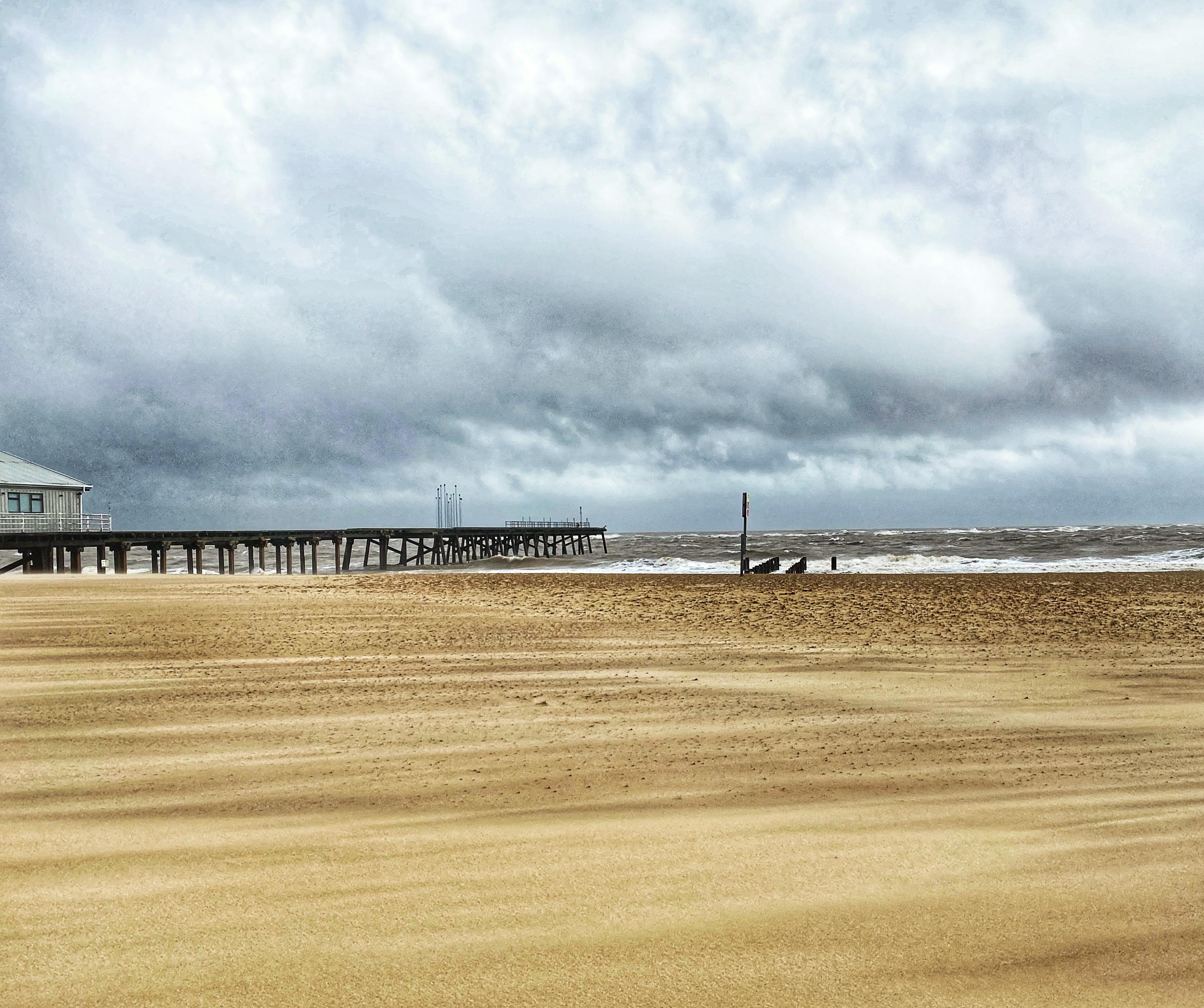 Weather warning for wind in place in Suffolk | News - Greatest Hits ...