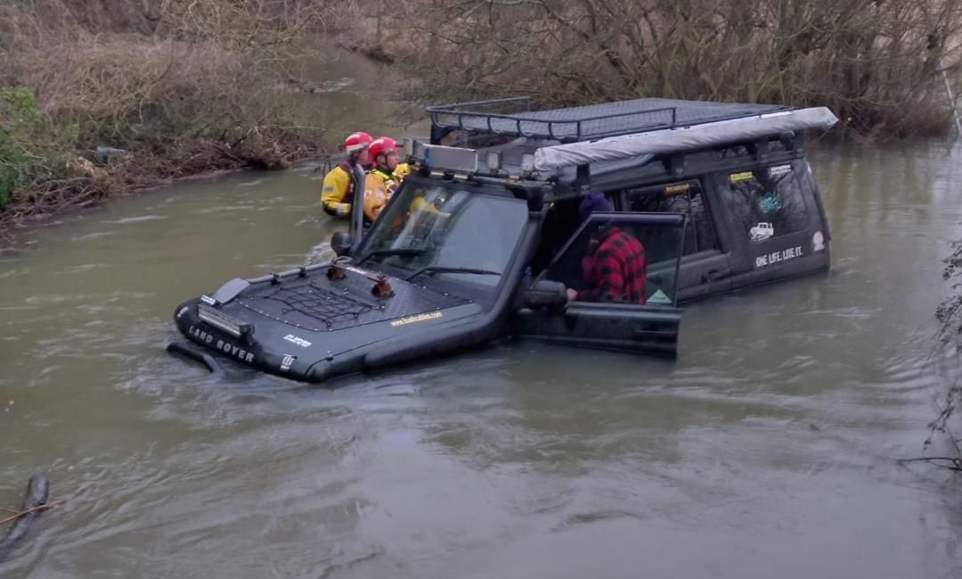 Five rescued from flooding in Hatfield Peveral and Theydon Bois