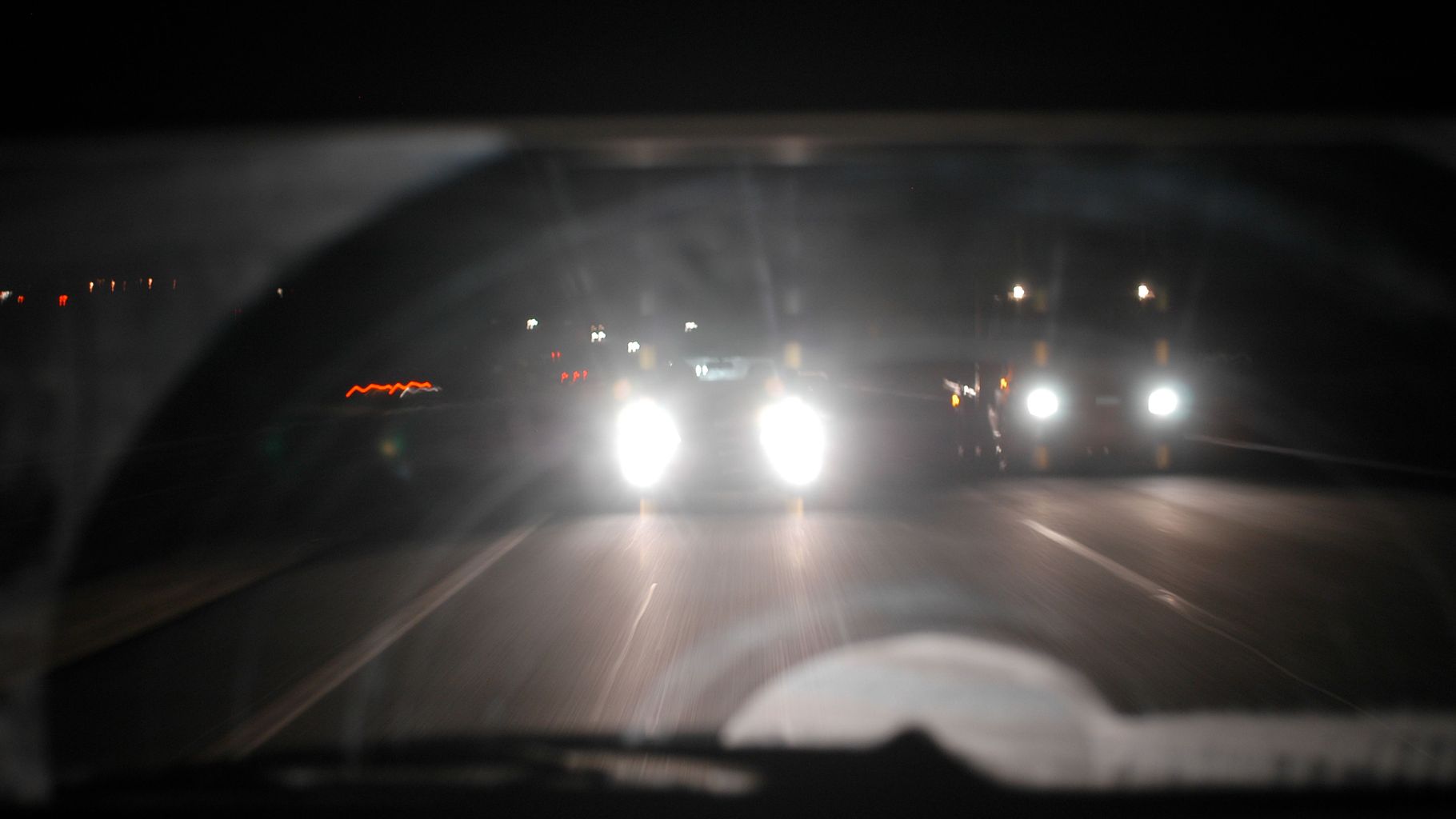 Eight in ten drivers say headlight glare is getting worse | News ...