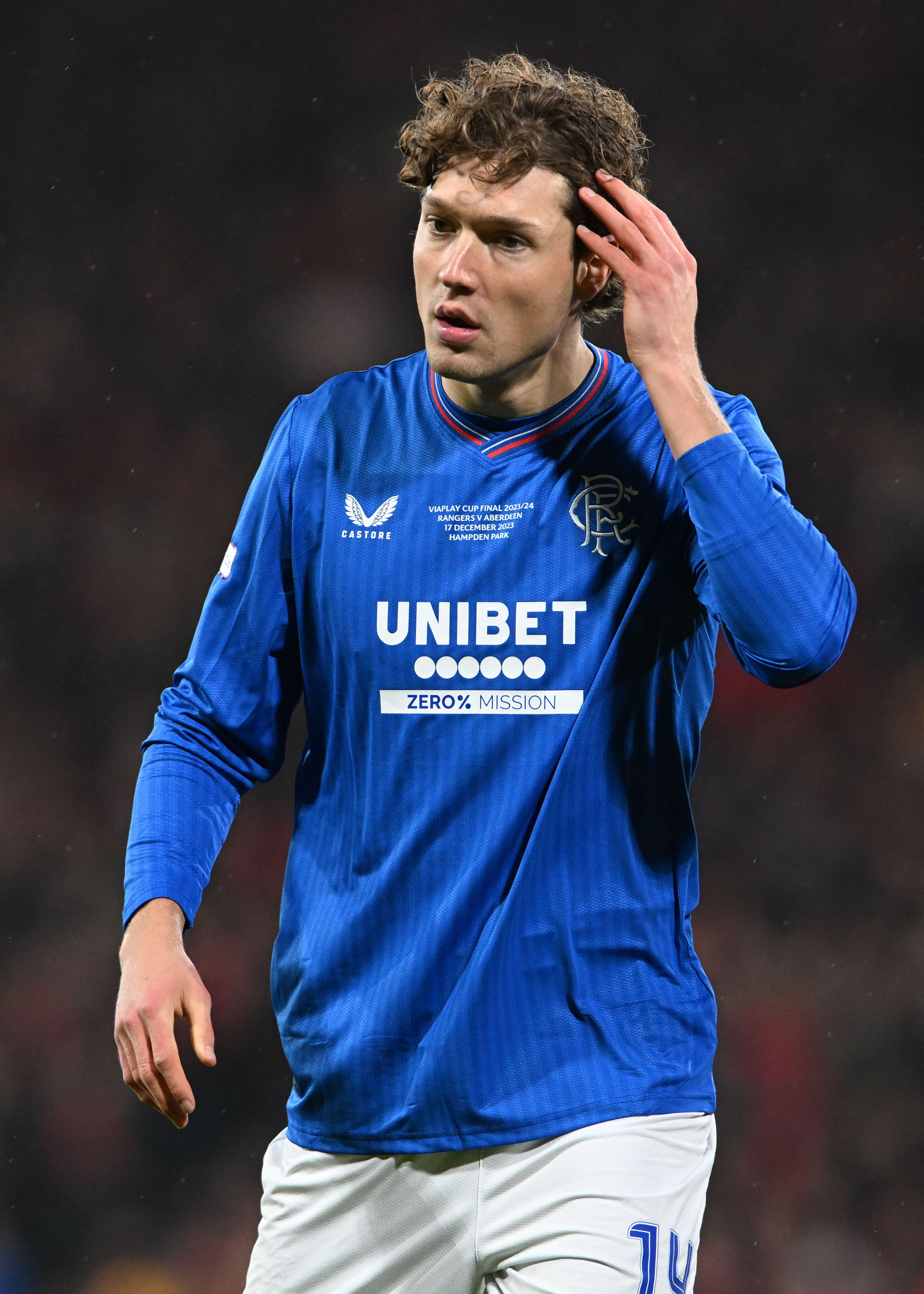 Rangers forward Sam Lammers joins Utrecht on loan.