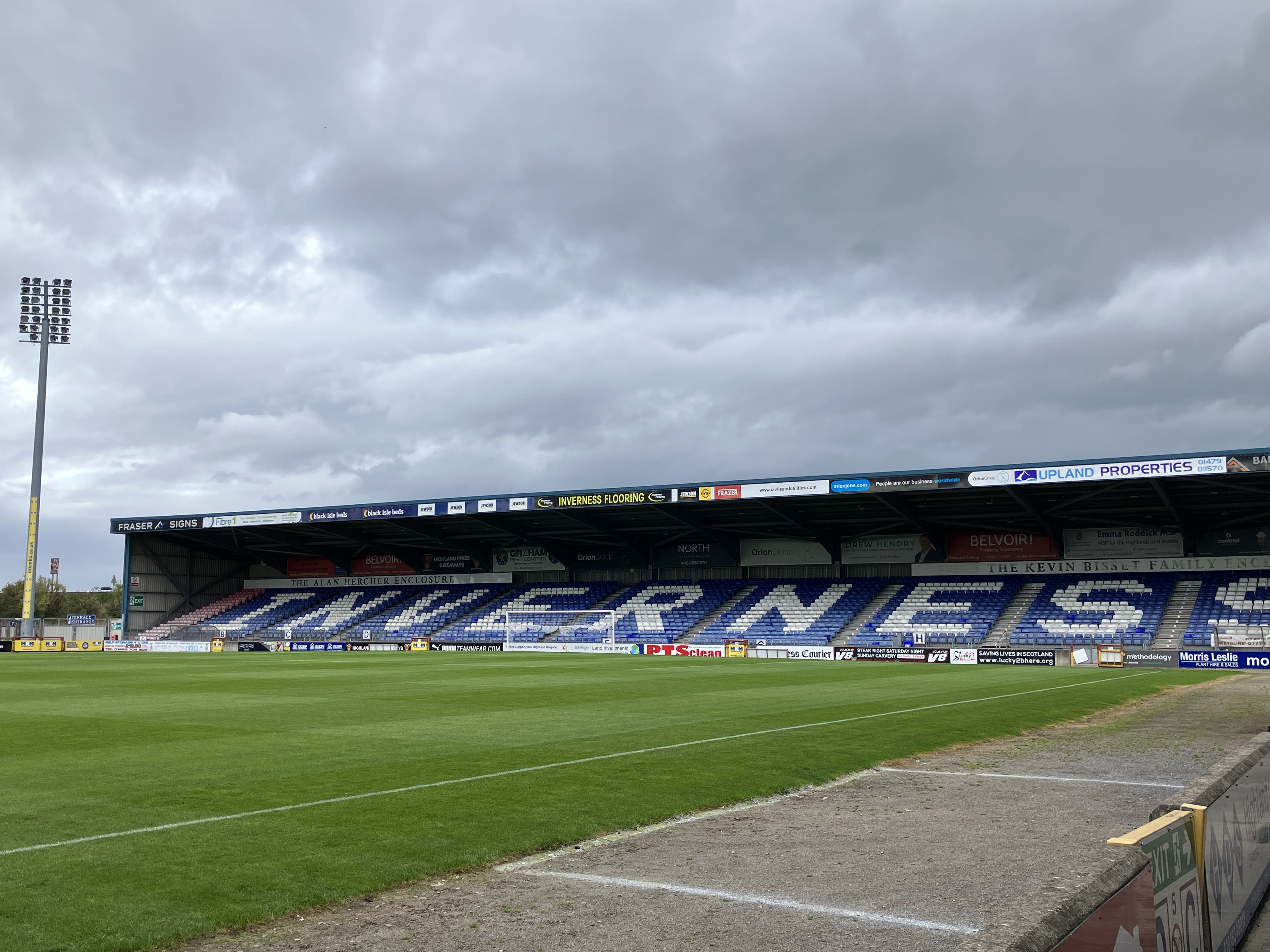 Son of former Liverpool defender Jamie Carragher signs for Inverness ...