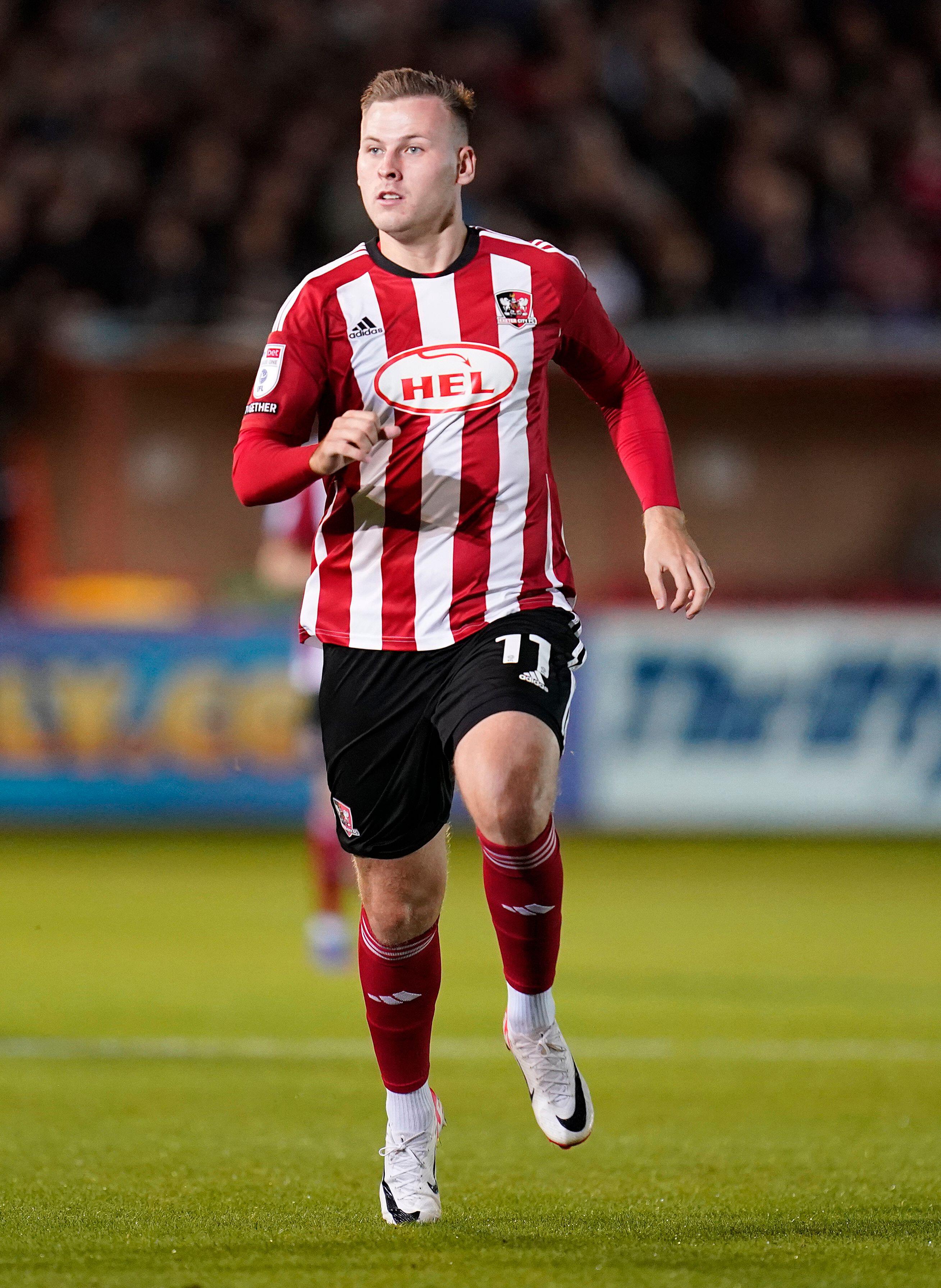 St Mirren sign former Motherwell forward James Scott