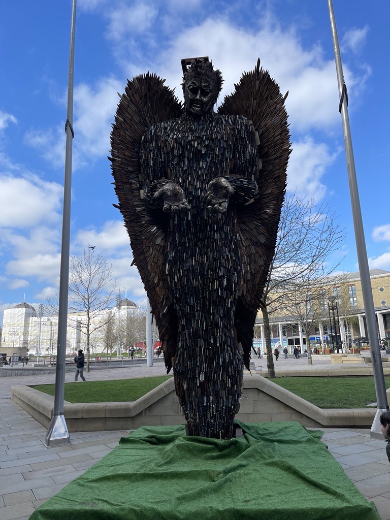 Knife Angel arrives in Leeds | News - Greatest Hits Radio (West Yorkshire)