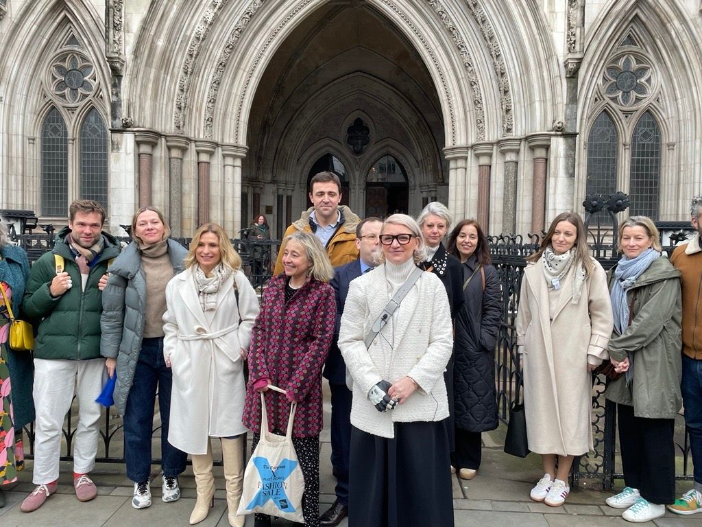 Woman who lost arm and leg in tube accident demands meeting with Mayor ...