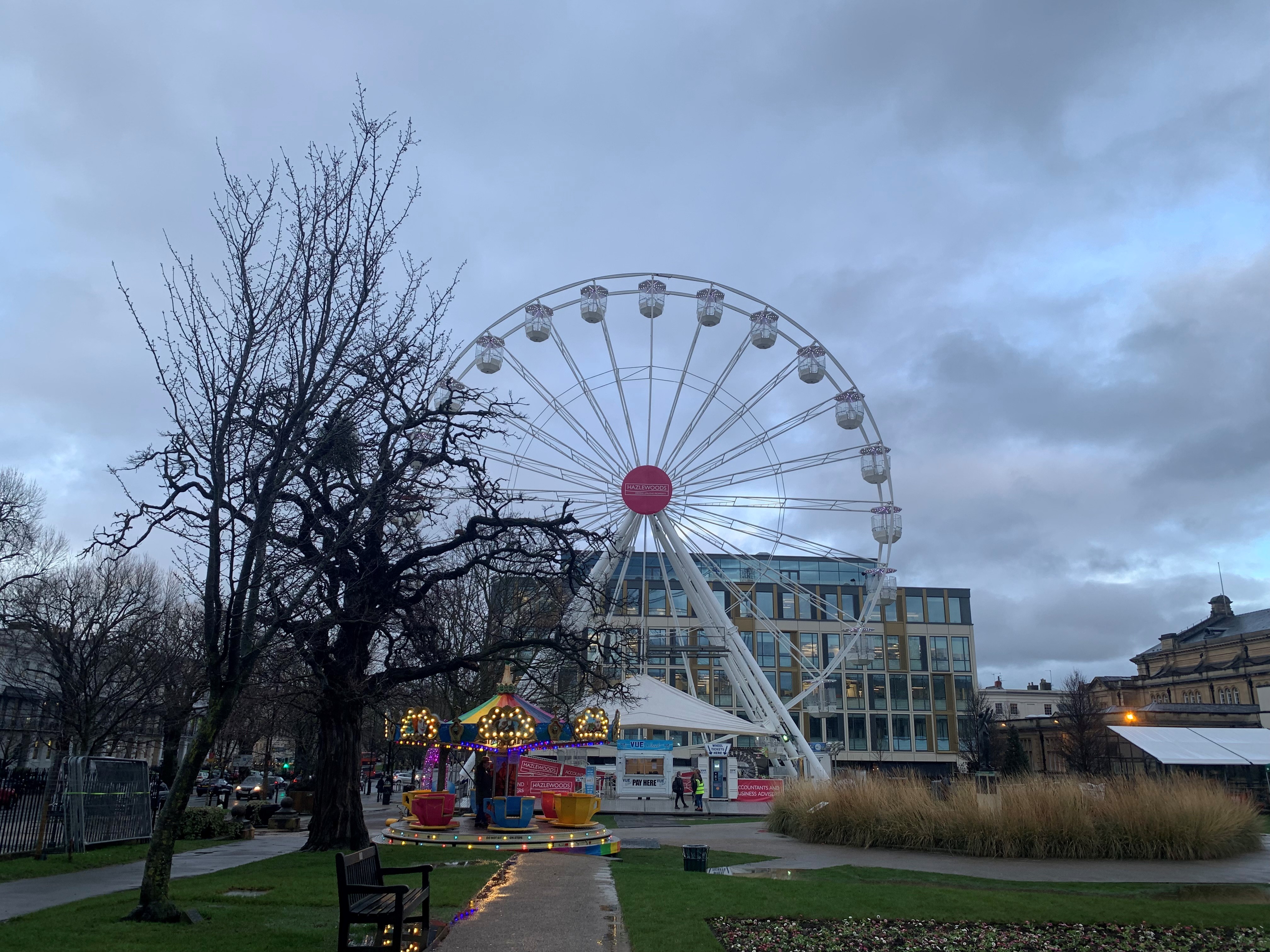 Cheltenham observation wheel returns