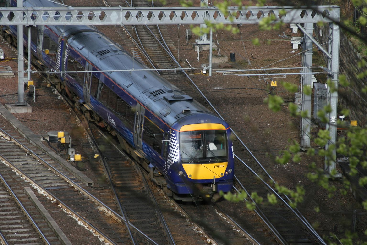 Woman Challenges Edinburgh Train Pervert Who Masturbated In Front Of Her