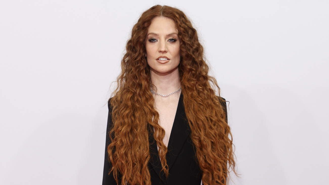 Jess Glynne announces release date for third album 'Jess'