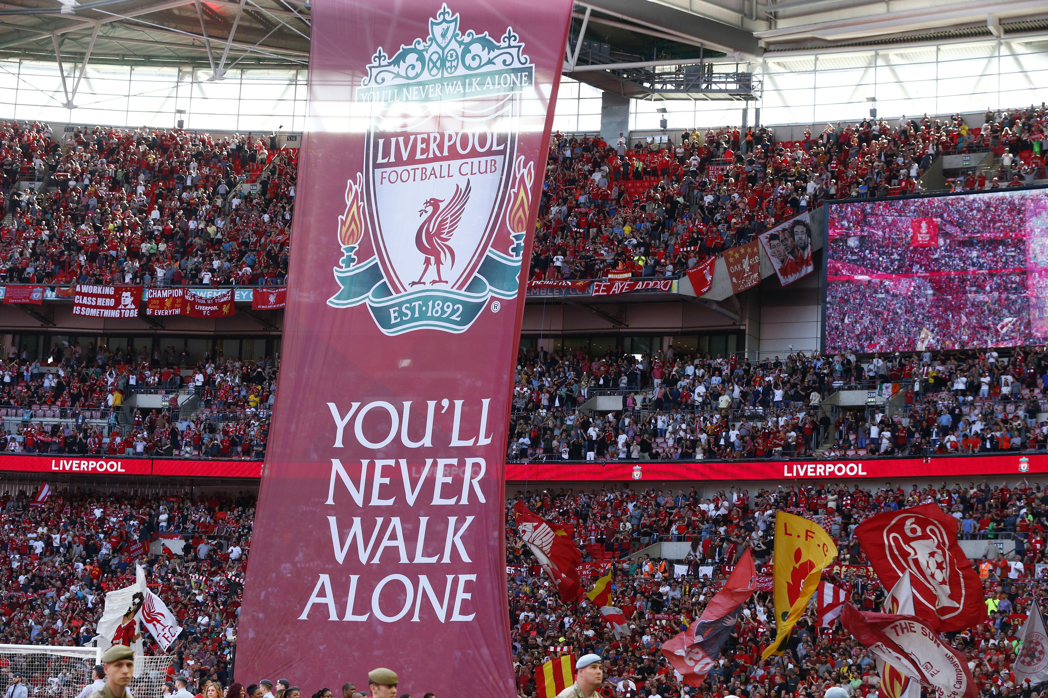Liverpool beat Chelsea to secure famous League Cup win
