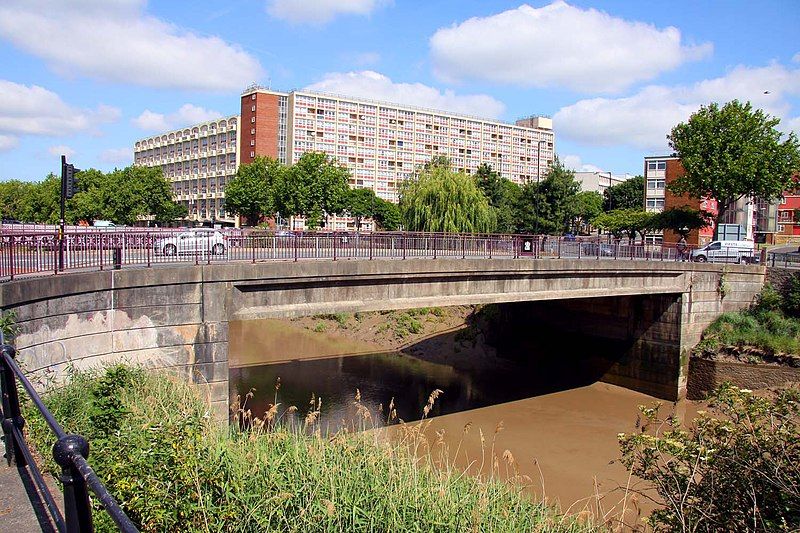 Multi-million-pound project along New Cut of the River Avon starts
