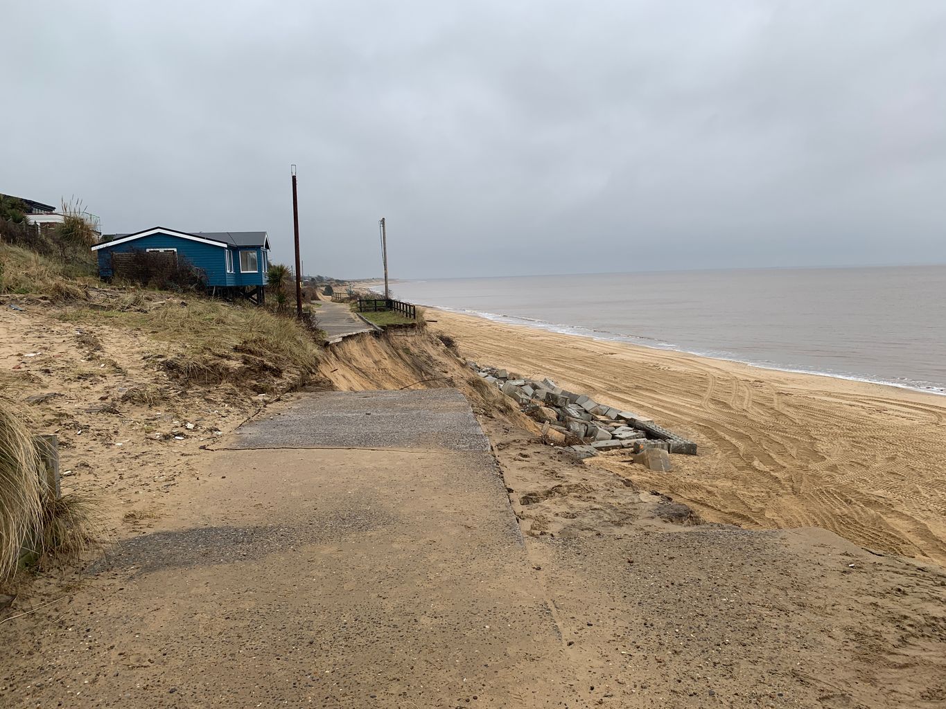 Those living on Hemsby's vulnerable coastline could be offered new ...