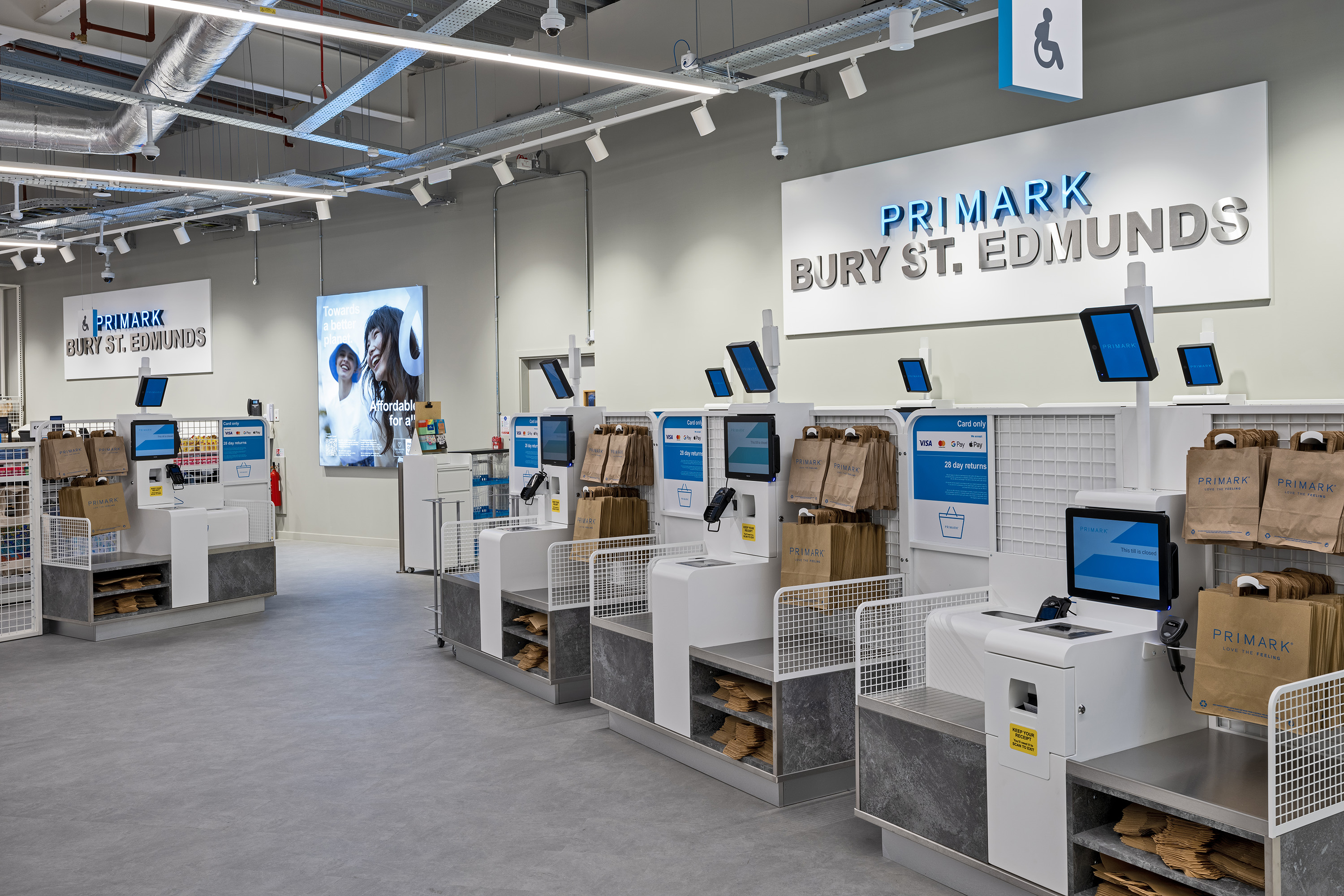 PHOTOS: See inside Bury St Edmunds' new Primark store | News - Hits ...