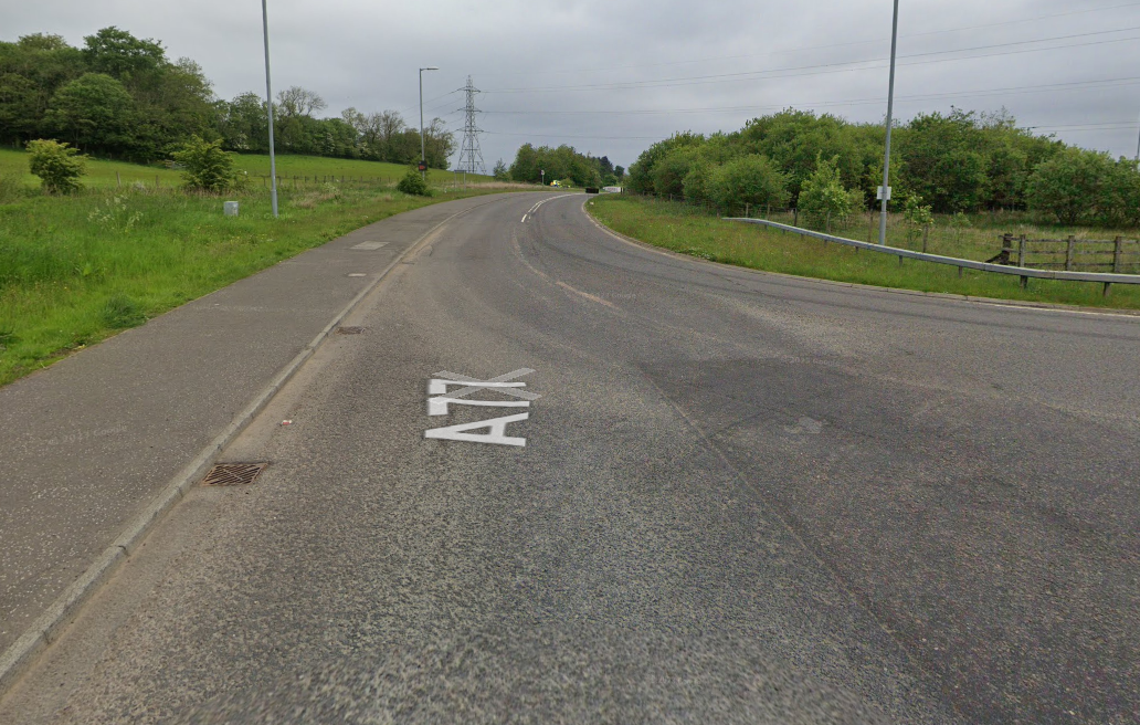 Cyclist in critical condition after Glasgow crash with bus