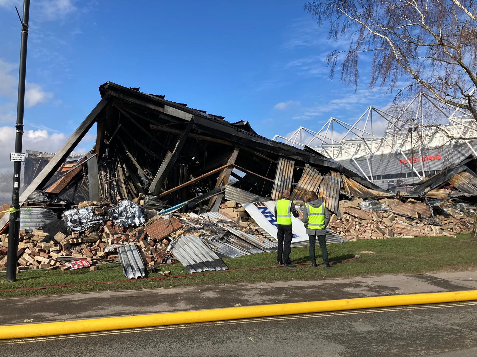 Southampton warehouse blaze: photos reveal extent of damage | News ...