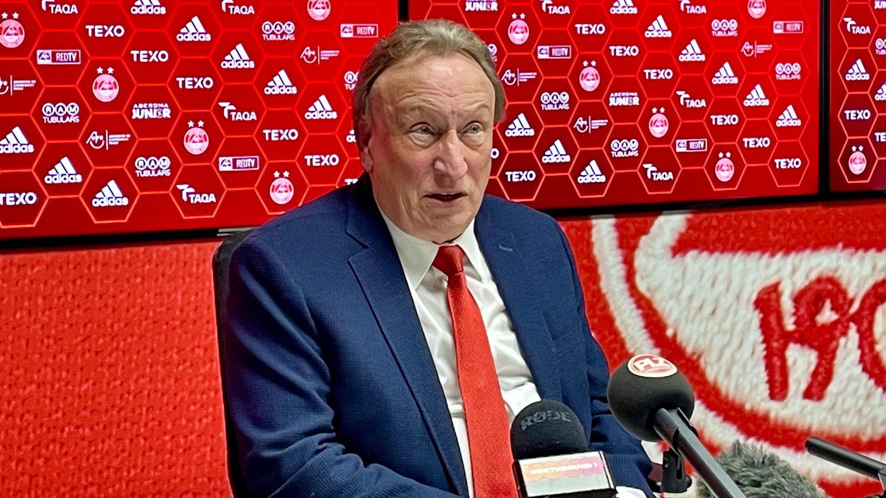Neil Warnock explains why he's quit as Aberdeen manager.