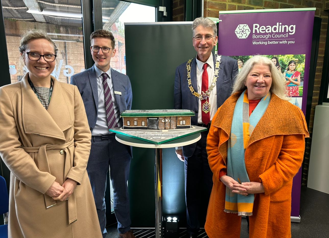 Reading West railway station improvements unveiled