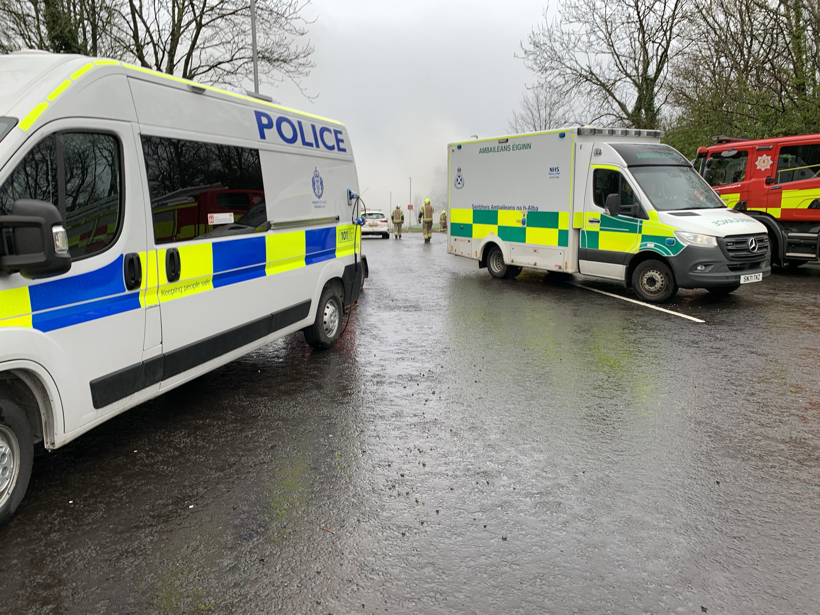 Kilwinning residents told to stay in doors after battery plant fire