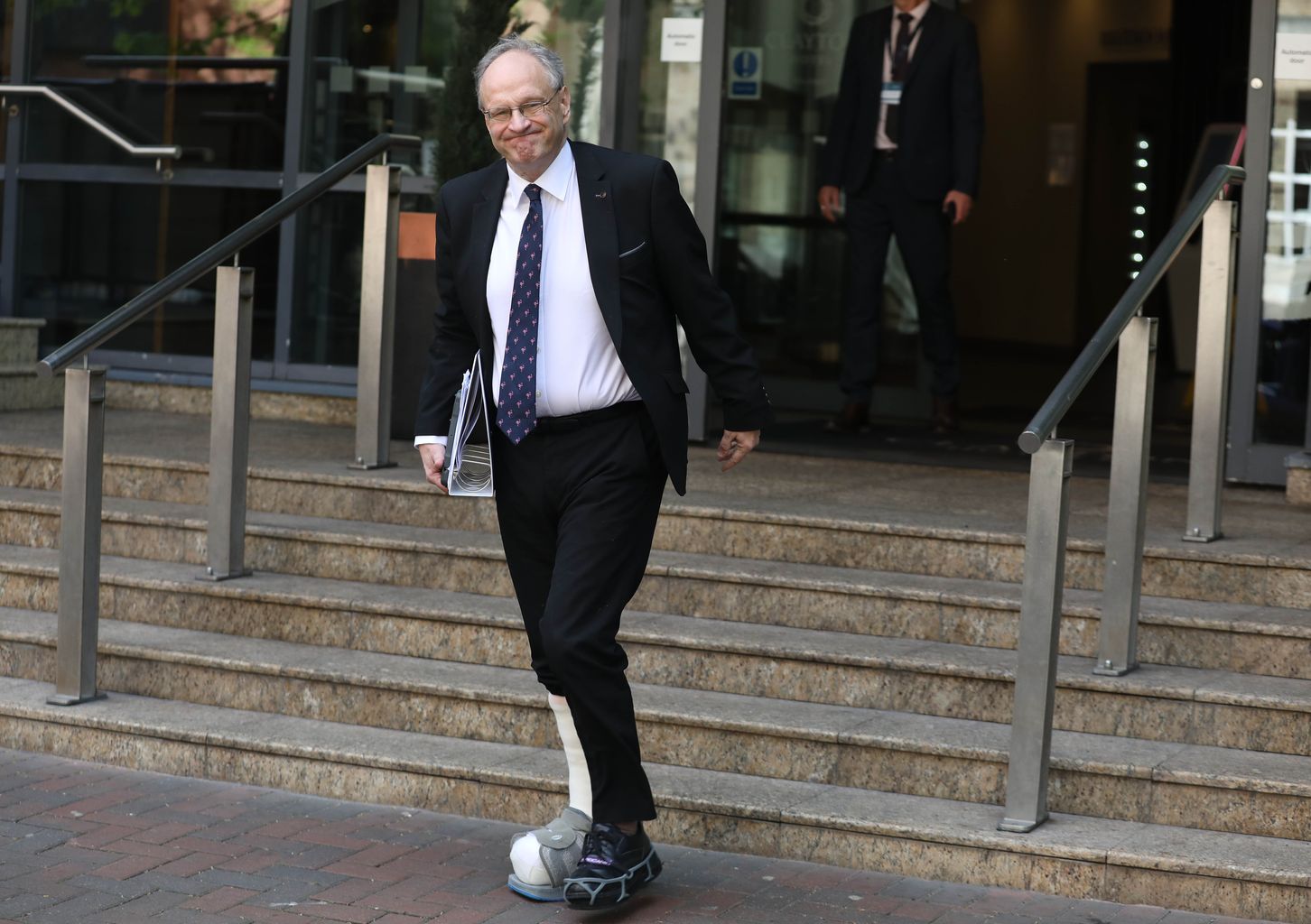Weir: Sinn Fein Ministers had 'one eye towards' Dublin over Covid ...
