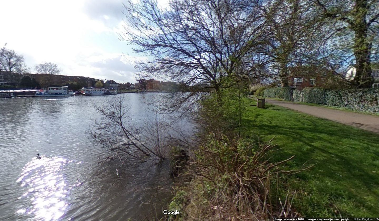 Body found in Thames in search for missing swimmer