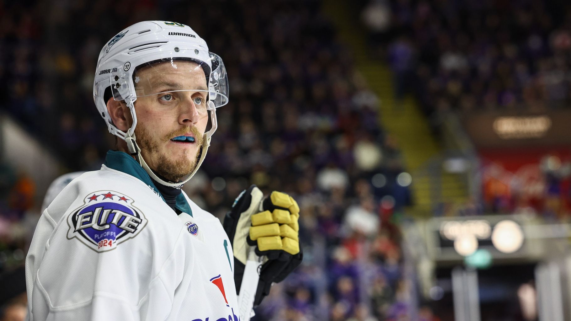 Ice Hockey: Captain Cooper re-signs with Giants for next season | News ...