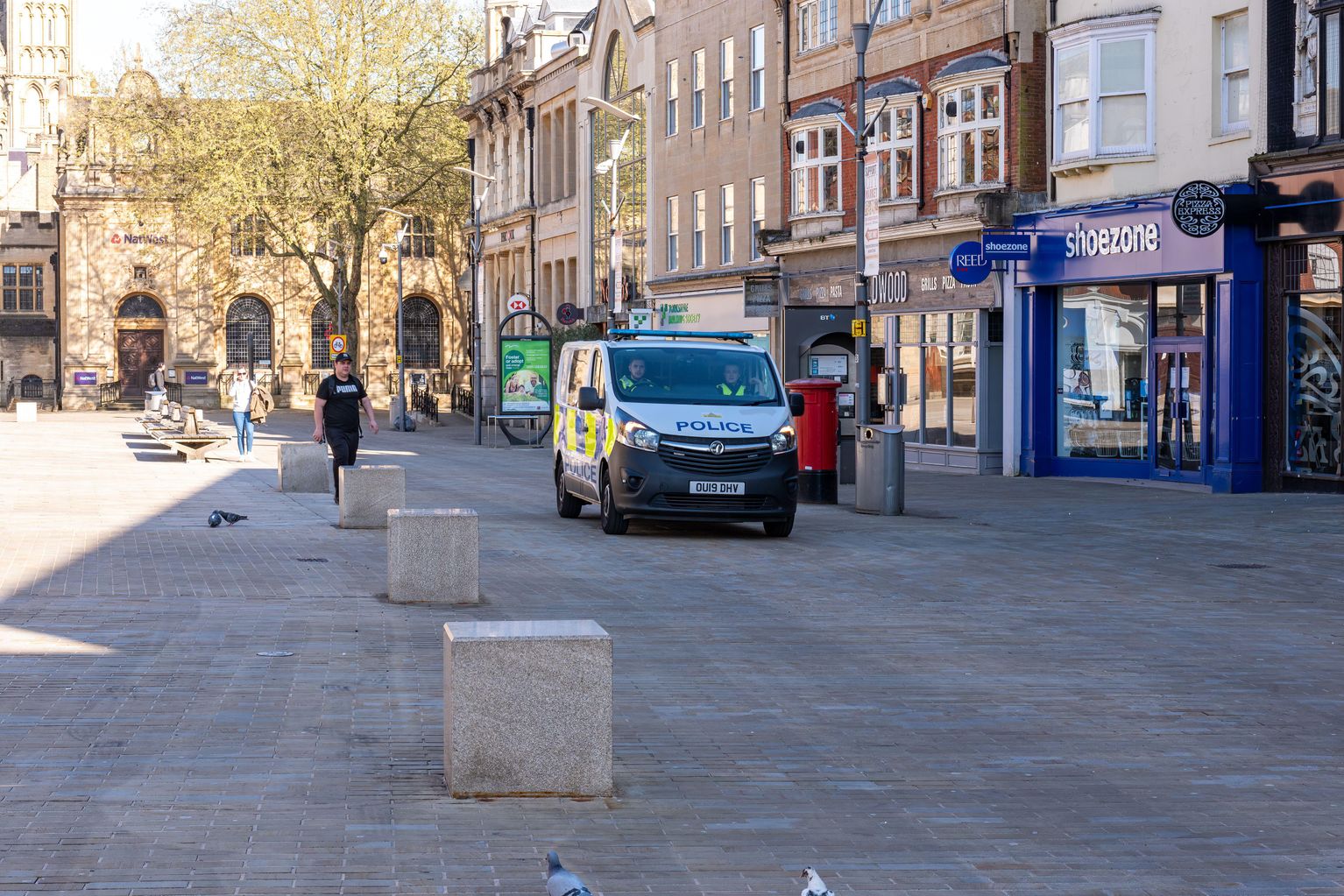 Beggar jailed after 'threatening to kill' café worker in Peterborough