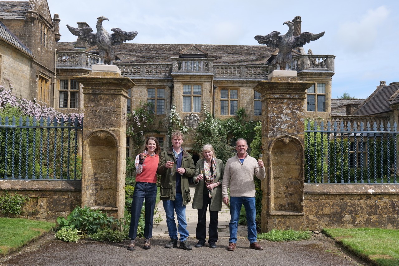 Mapperton House Eagles return following crowdfunder