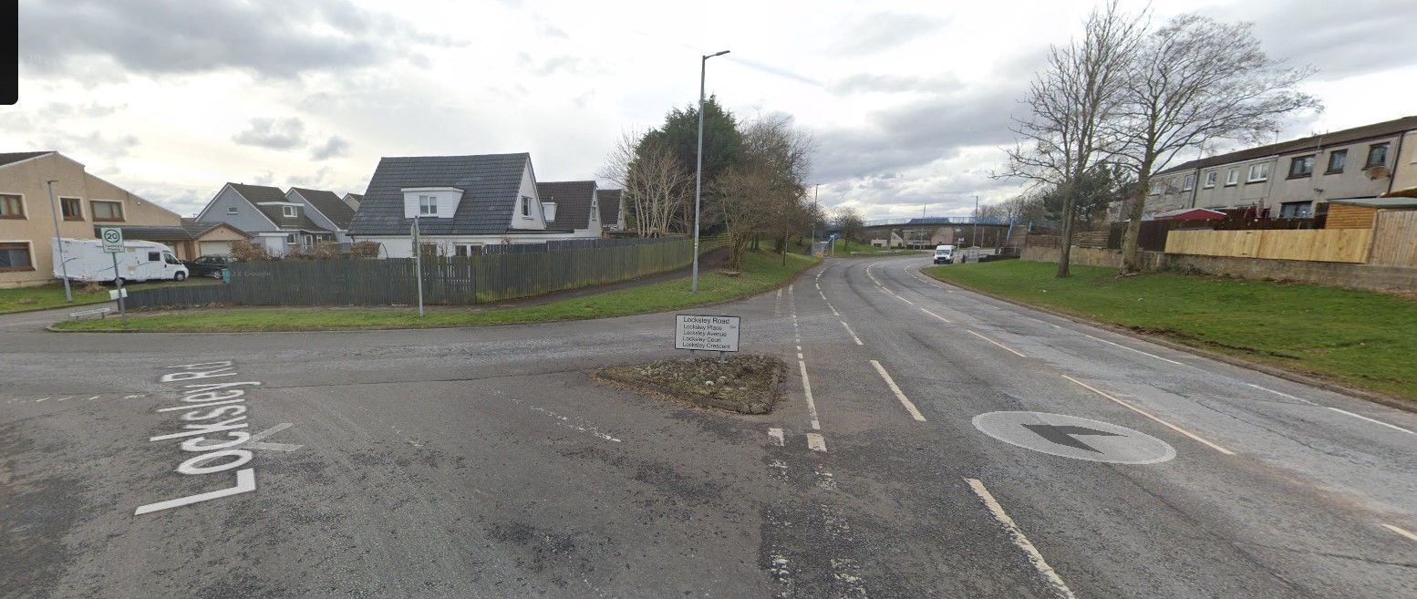 Man dies after being hit by a car in Cumbernauld | News - Clyde 1