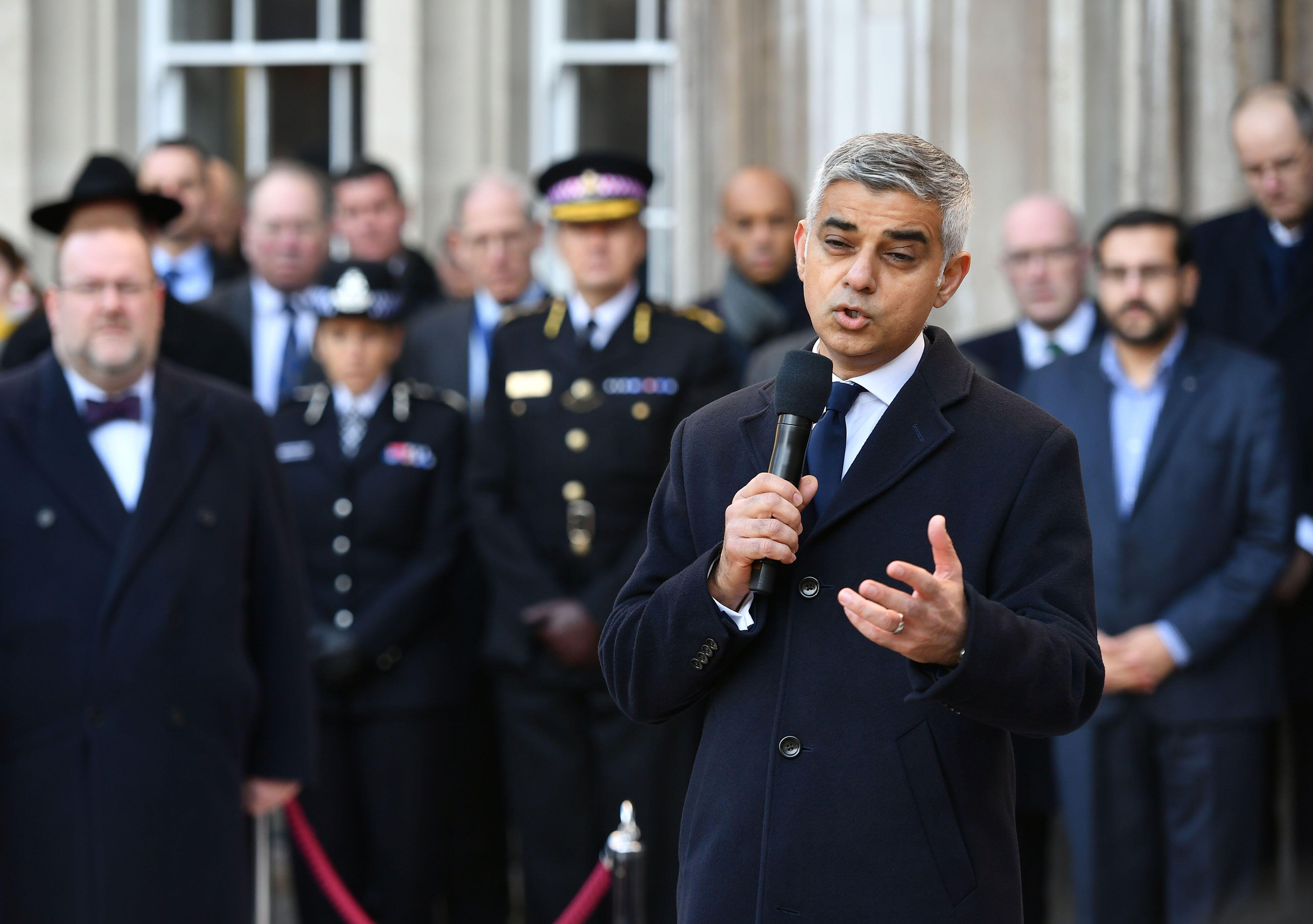 Khan says government failure to ban zombie knives has 'betrayed' young ...