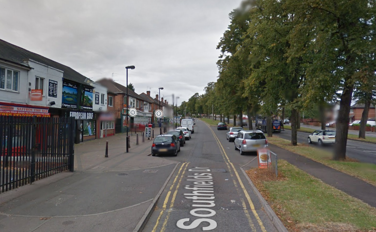Leicestershire delivery driver says men who took parcels had a gun