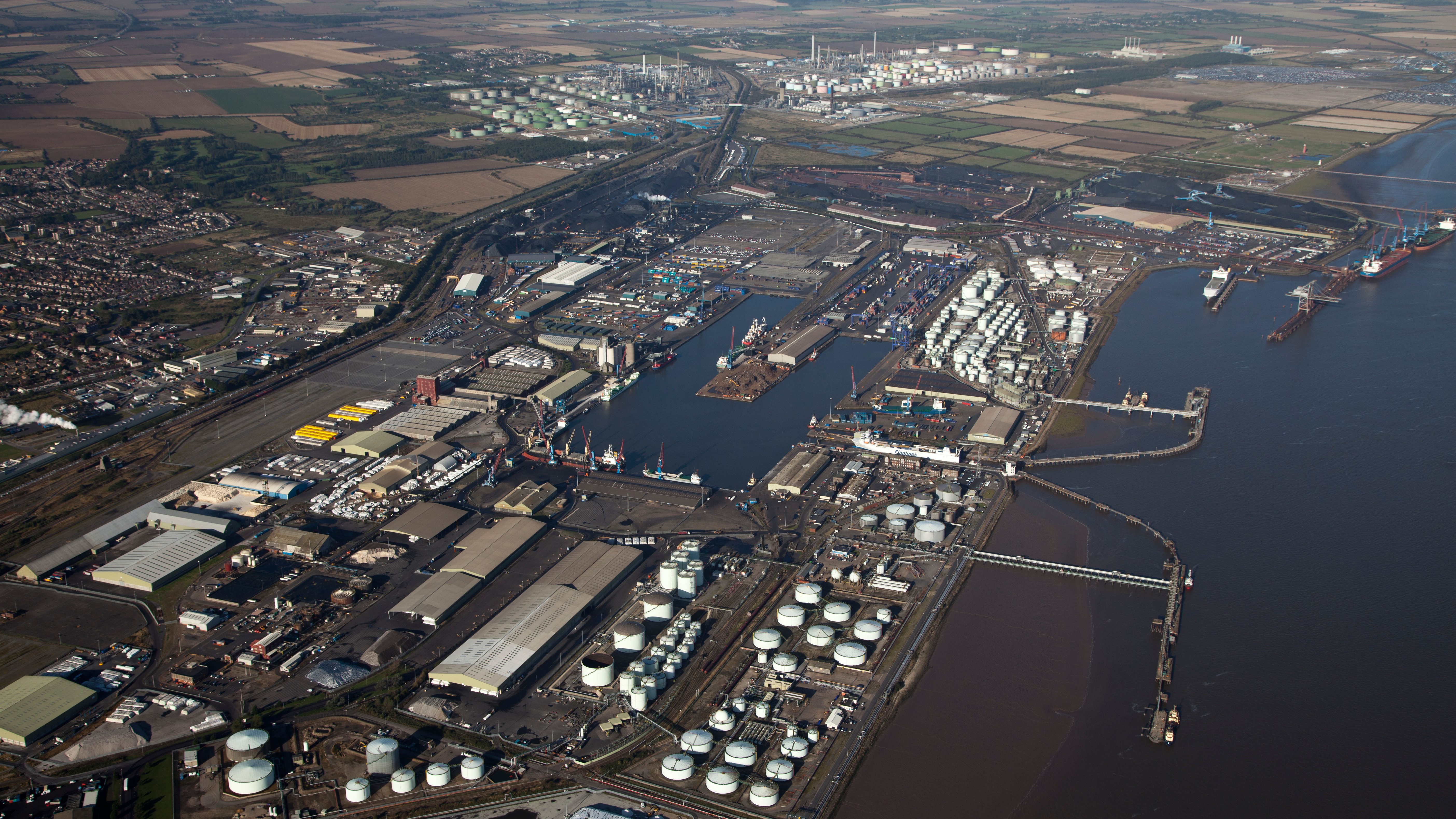 Plans for massive wind turbines, nearly as tall as Humber Bridge submitted