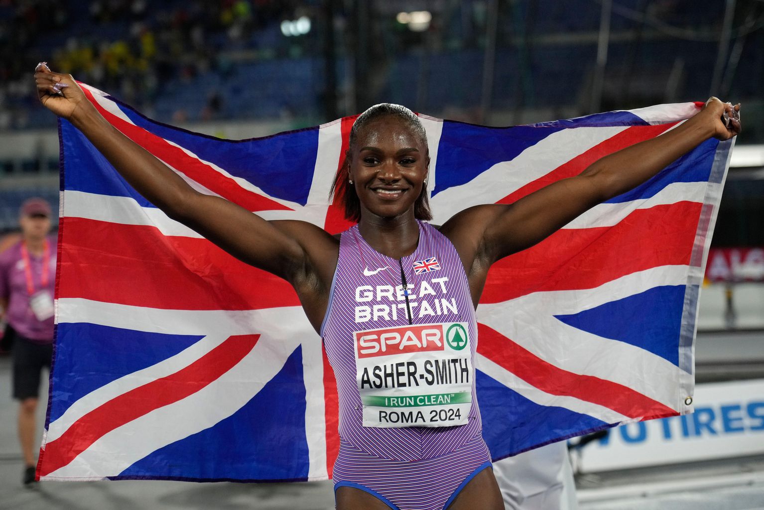 Dina Asher-Smith reclaims European 100m spring title