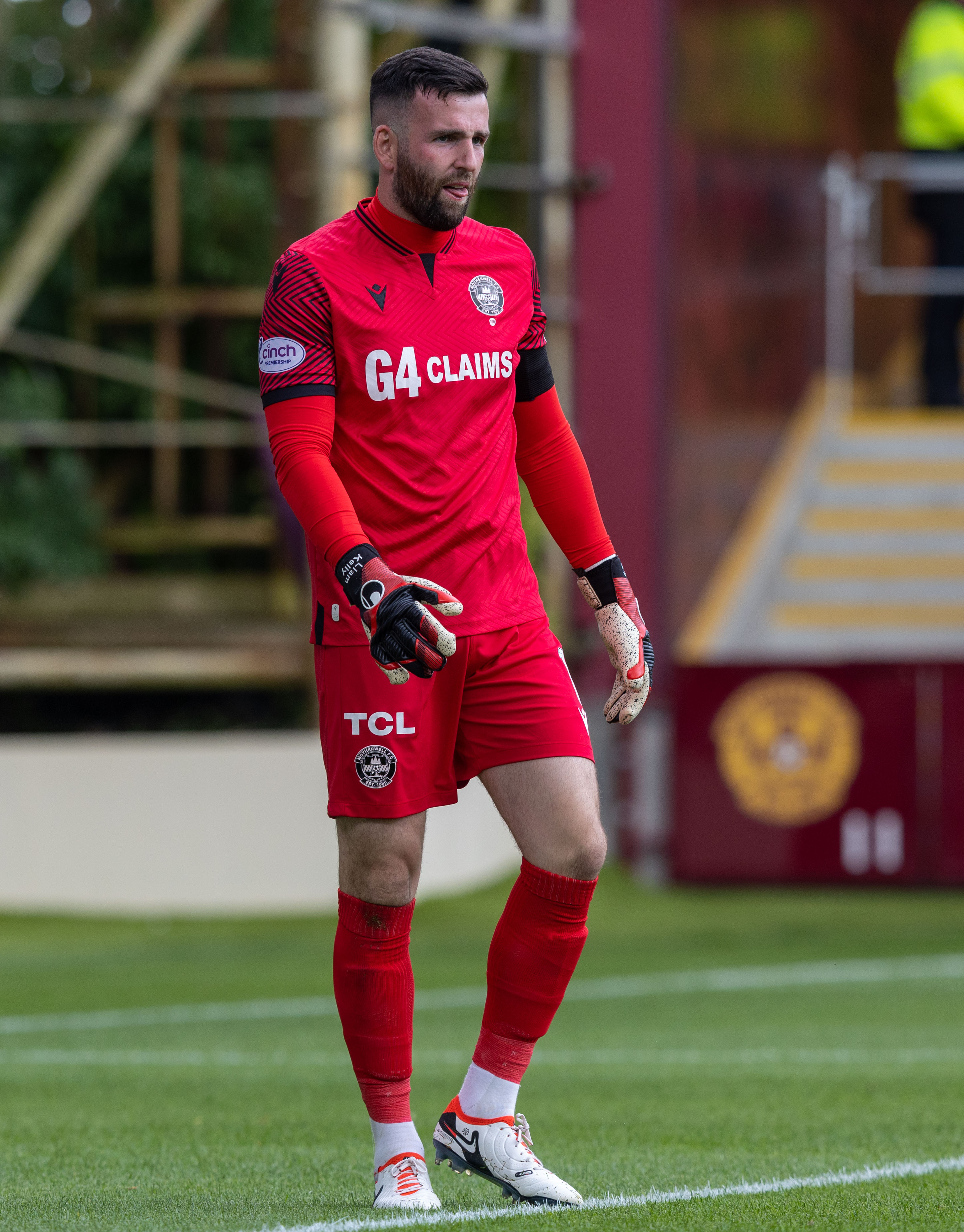 Liam Kelly signs two-year Rangers deal