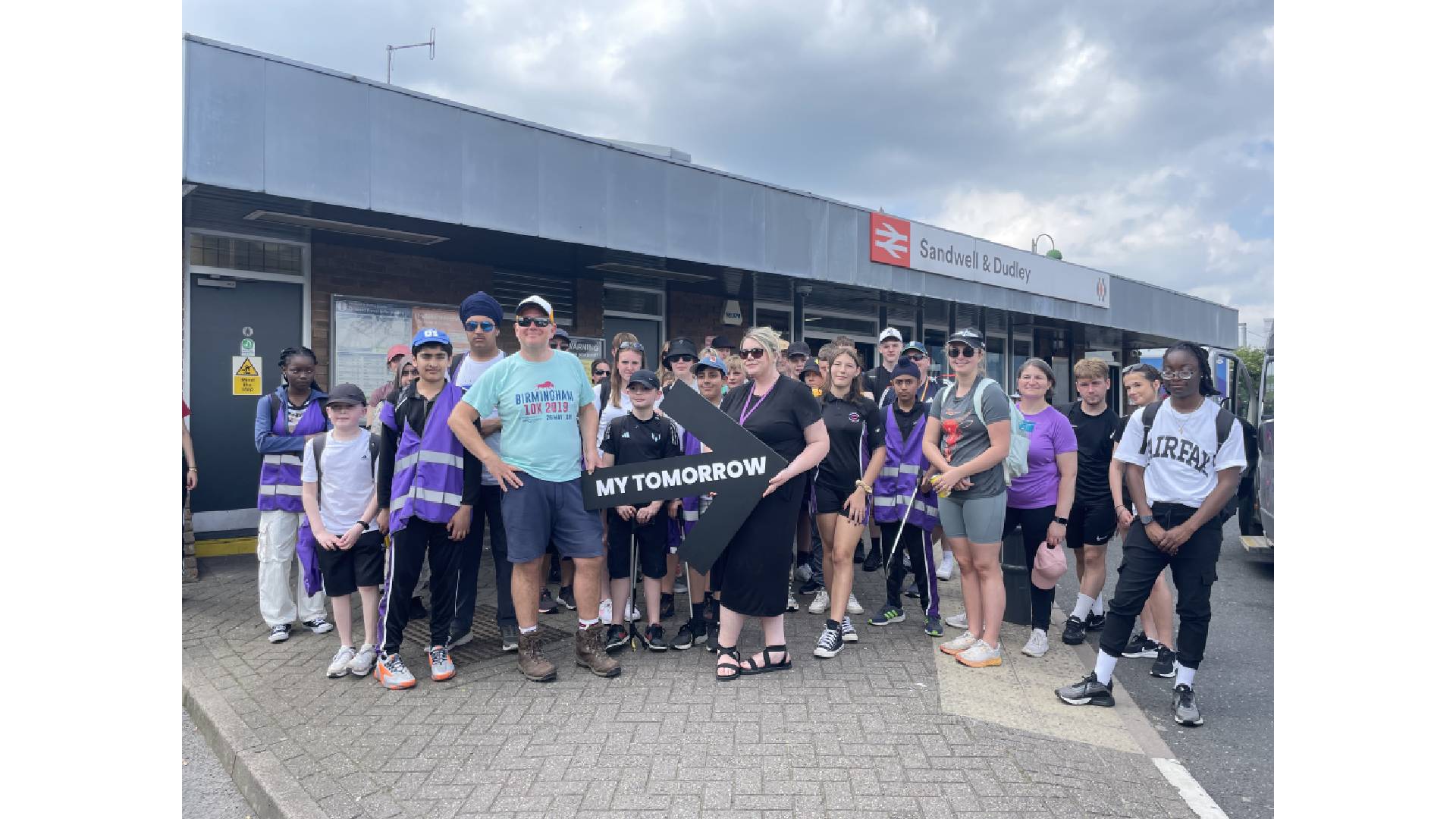 Sandwell school children doing sponsored walk raising money for a new ...