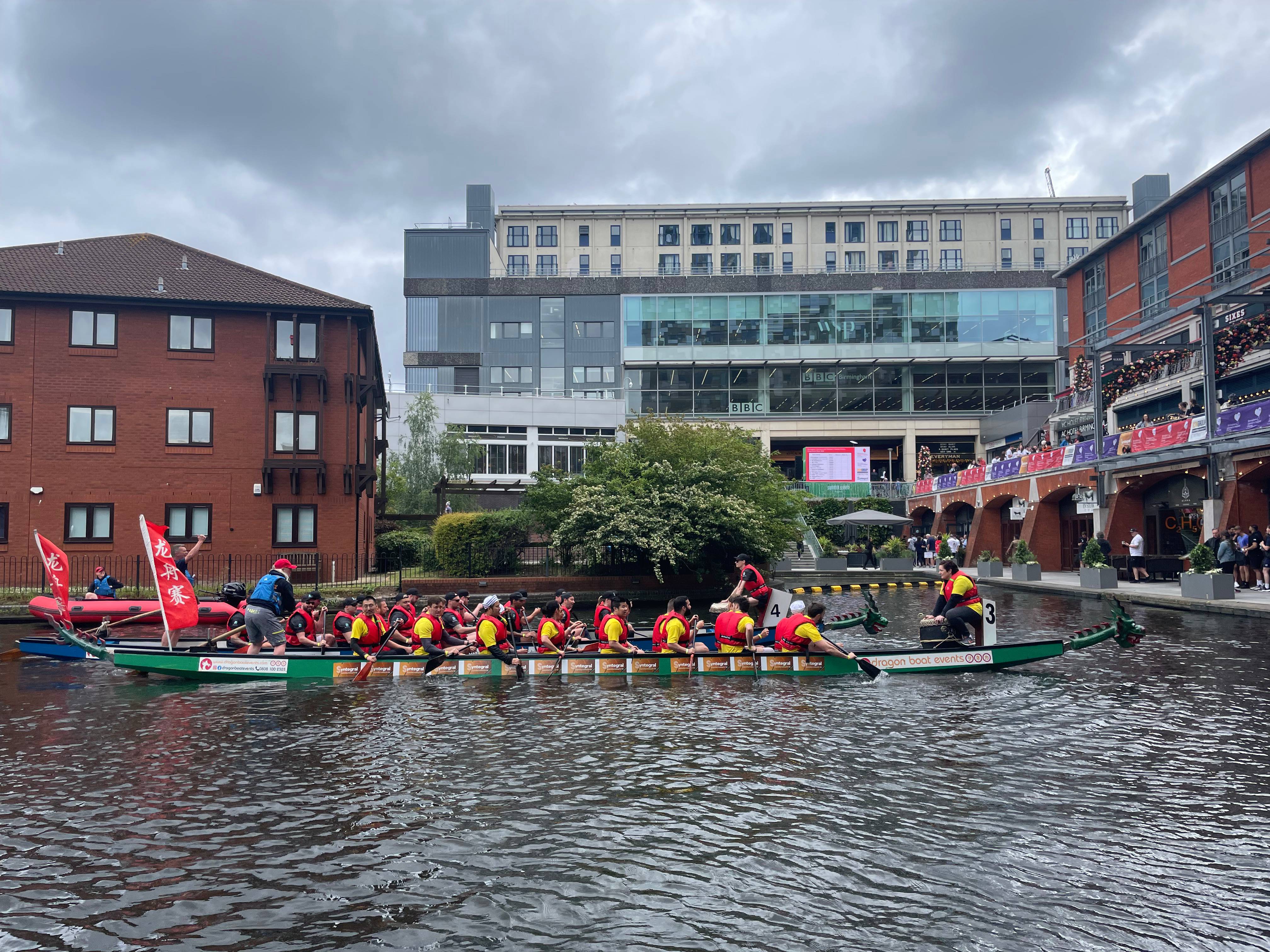West Midlands businesses take part in fourth annual Dragon Boat Race ...