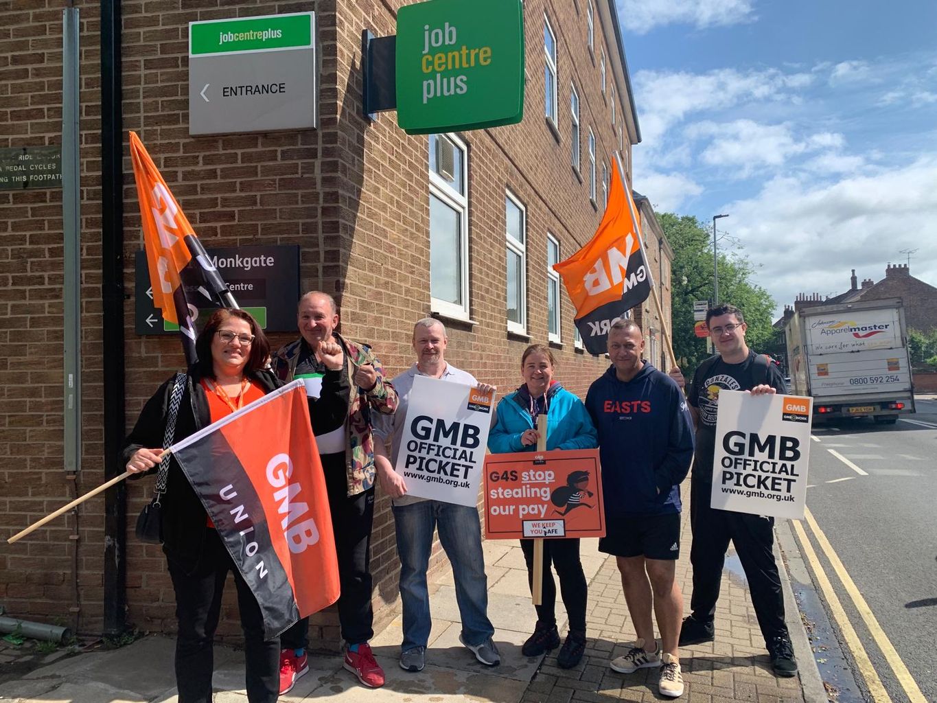 Security staff at York job centre walk out in row over pay