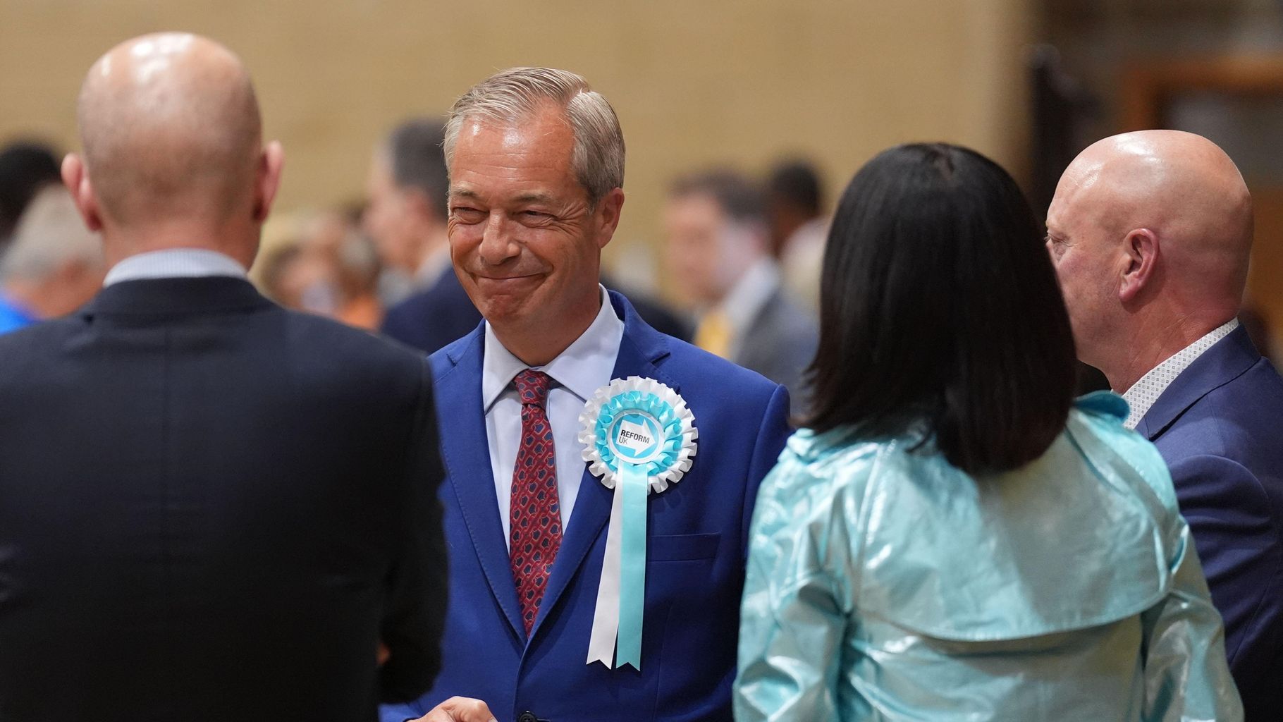 Nigel Farage elected as Clacton MP | News - KISSTORY