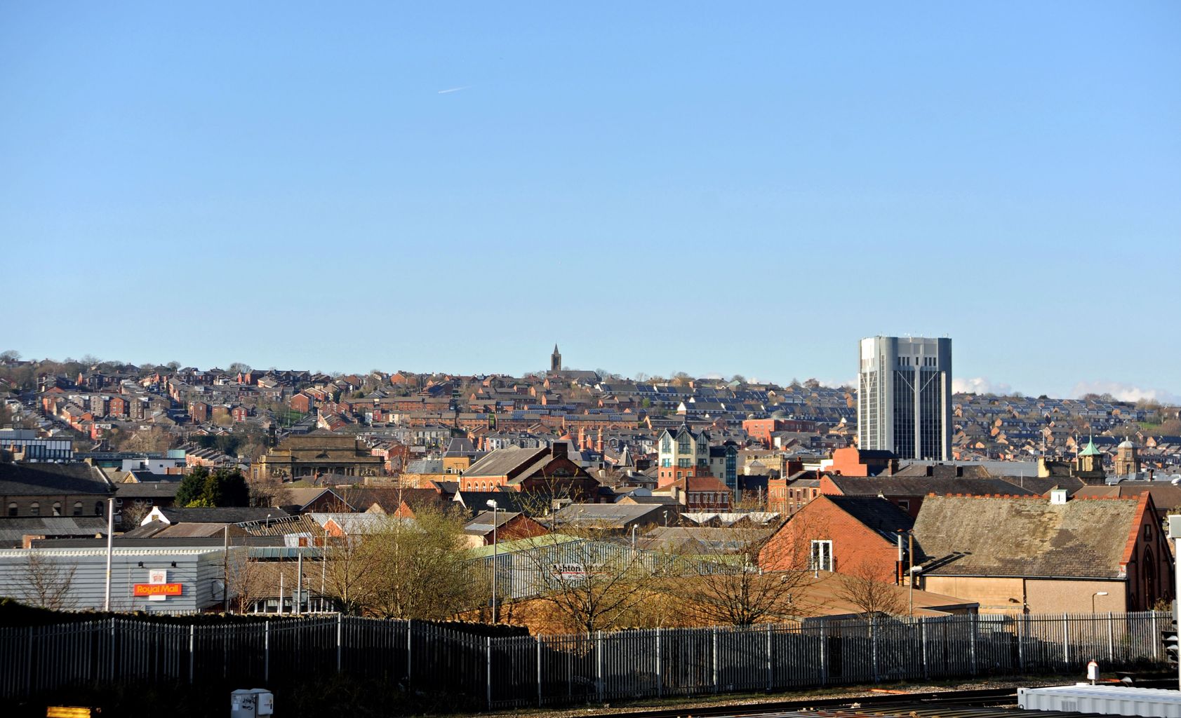 Independent candidate overturns Labour's Blackburn majority in historic ...