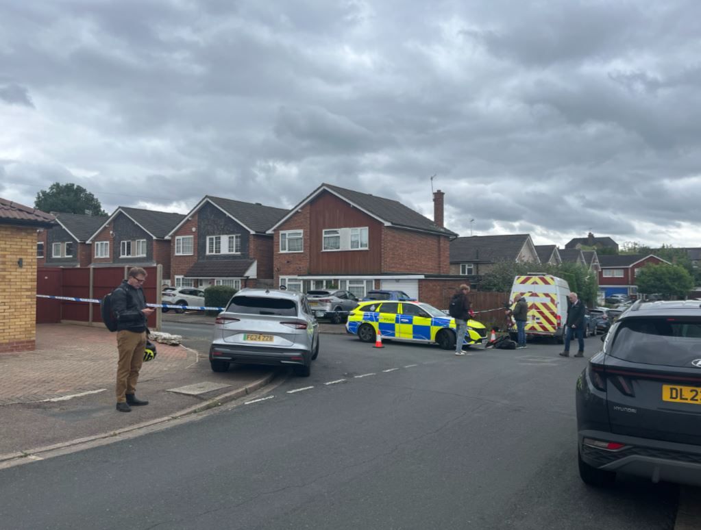 Victims of triple murder in Hertfordshire confirmed as wife and ...