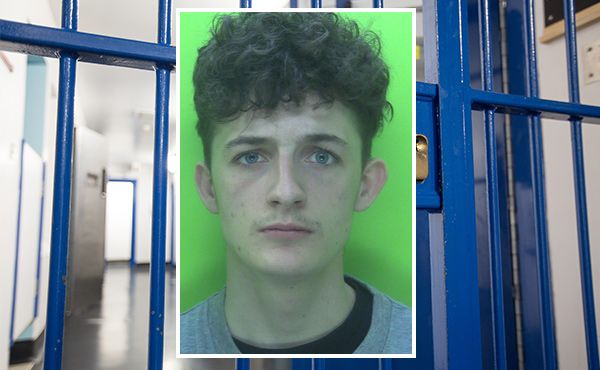 Hammer-wielding burglar from Newark jailed