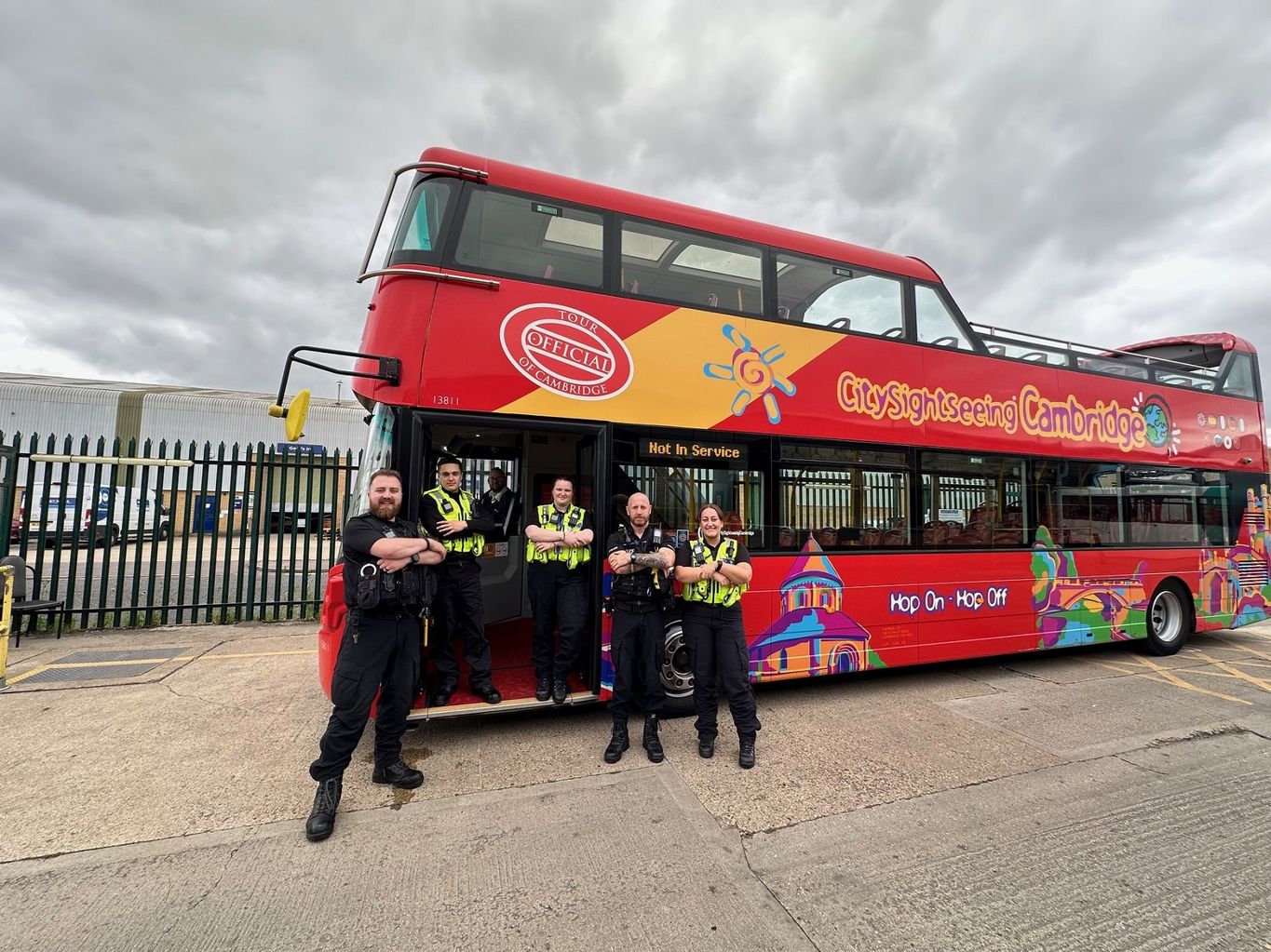 Police take bus to catch phone drivers | News - Greatest Hits Radio ...