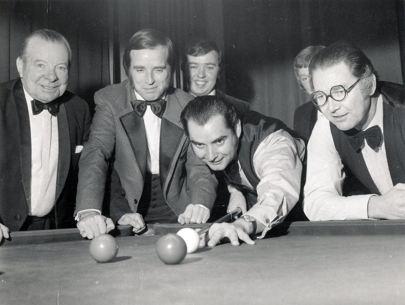 Six-time snooker world champion Ray Reardon dies at the age of 91