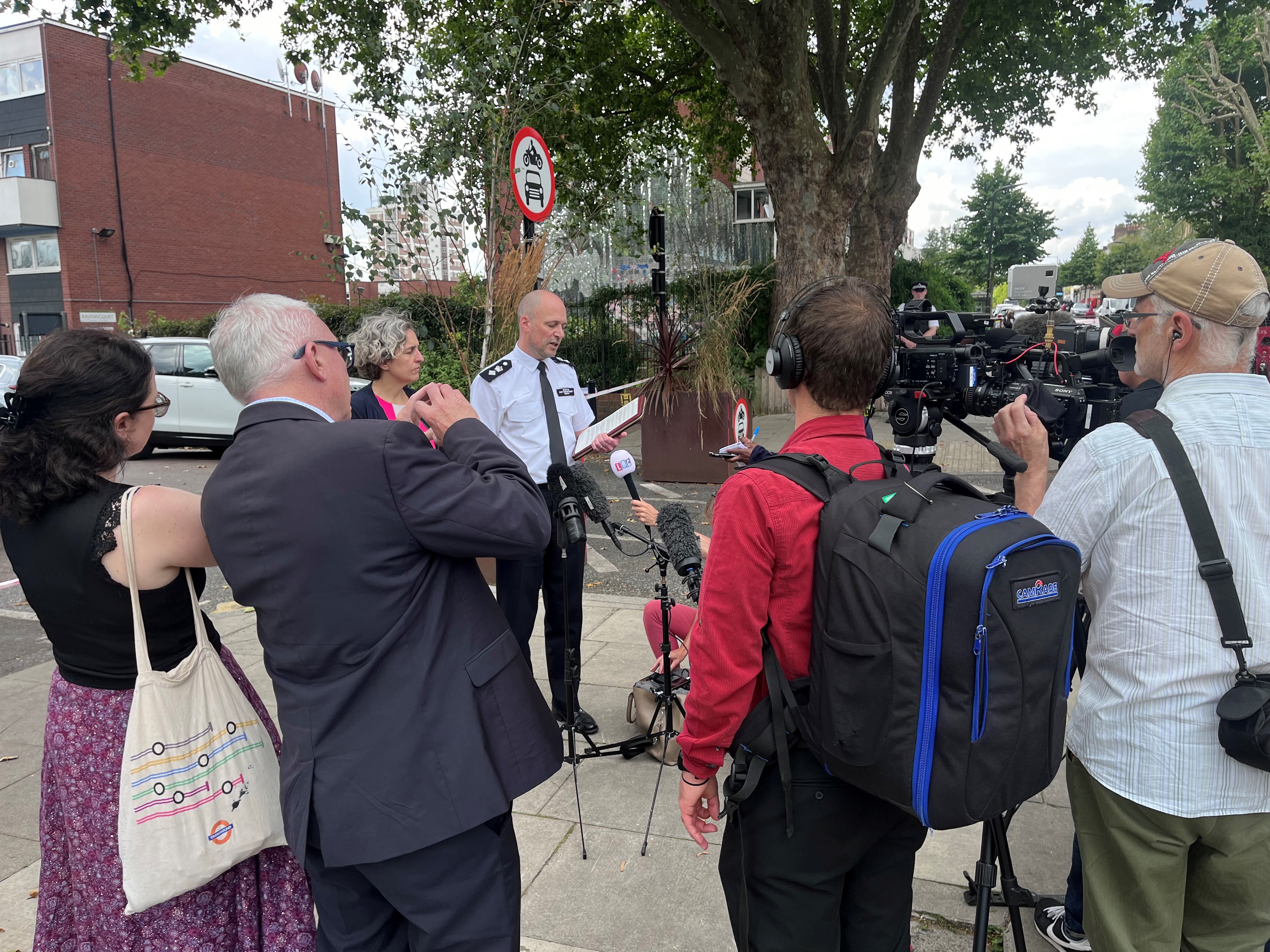 Teenager arrested over fatal stabbing of 15-year old in Hackney | News ...