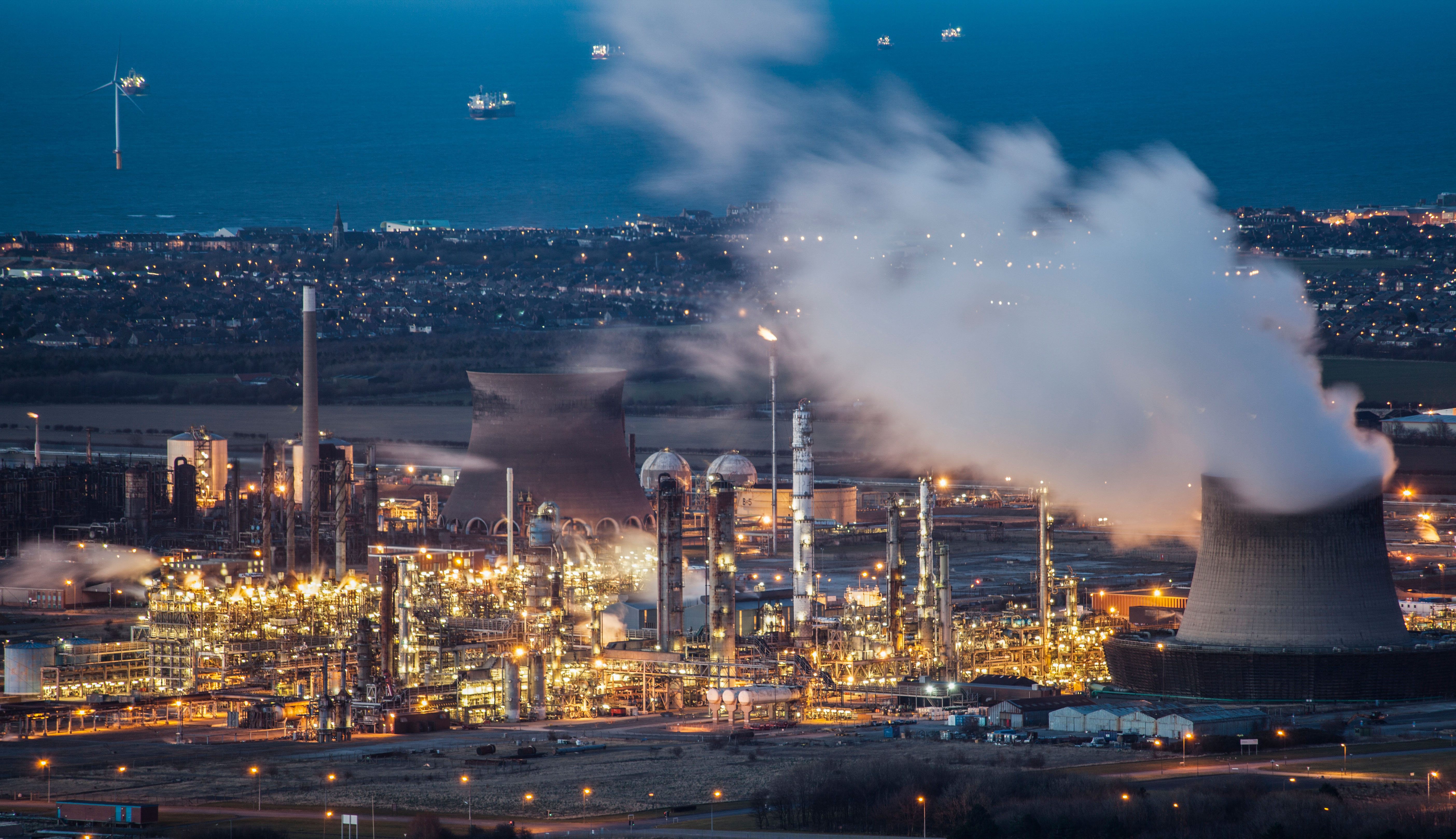 Huntsman chemical plant workers near Redcar vote to strike | News ...