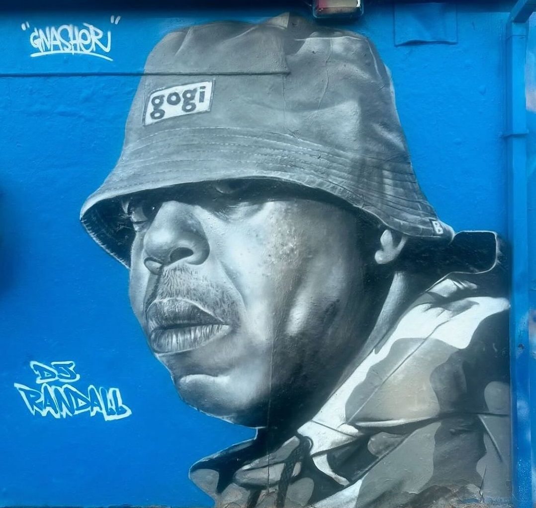 New DJ Randall mural unveiled in Melbourn following artist's death