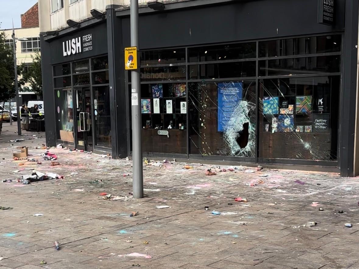 Hull Lush workers "devastated" after looting