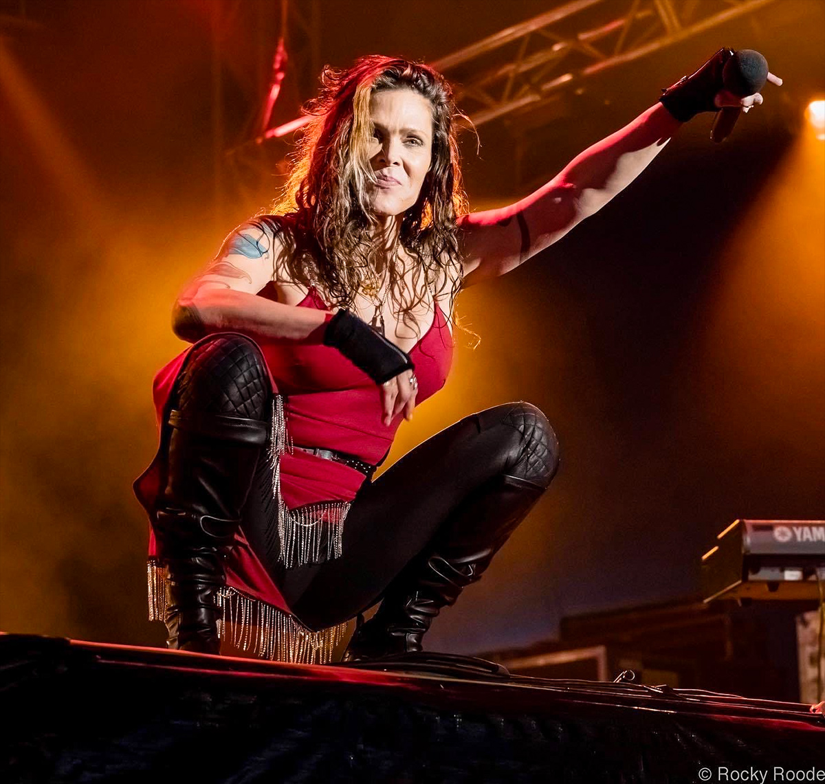 Pre-sale: Beth Hart announces February 2025 UK concerts