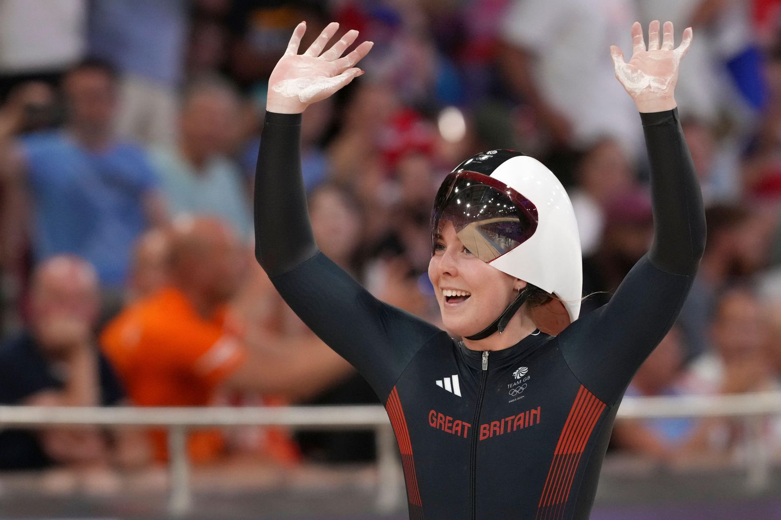 Emma Finucane wins bronze for Team GB on final day of Paris Olympics ...