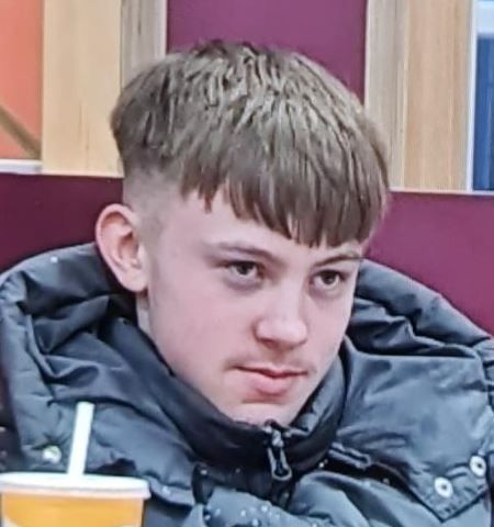 Police appeal for missing teenager who has links to Amber Valley area