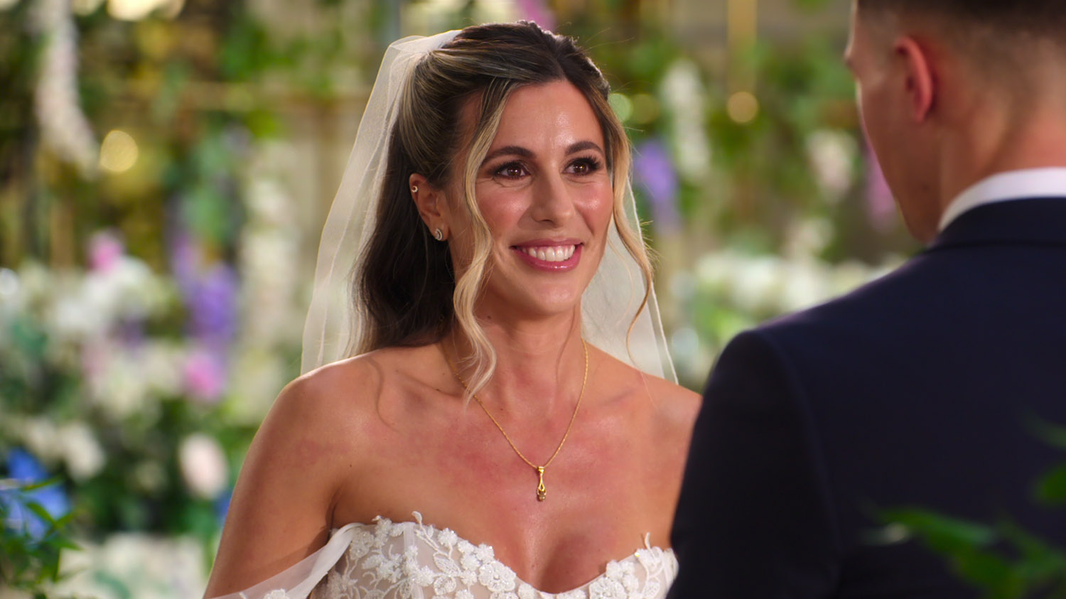 Love Is Blind: UK star Cat Richards is dating co-star Jake Singleton-Hill