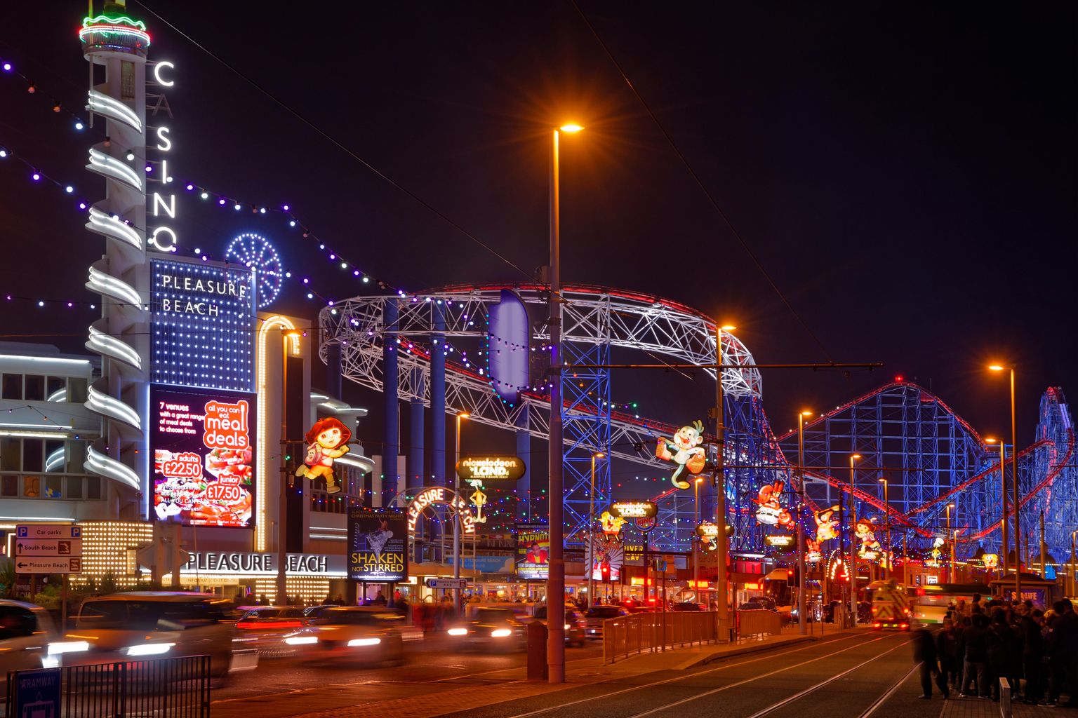 Thousands set to hit Blackpool for this years lights switch on